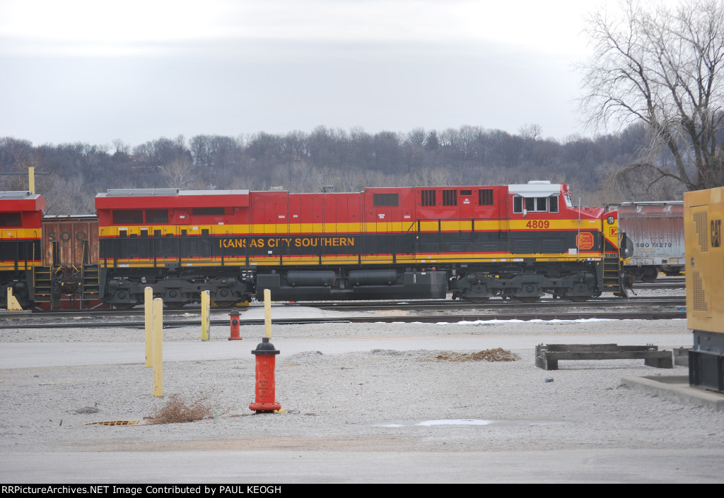 Side Cab Shot of KCS 4809.